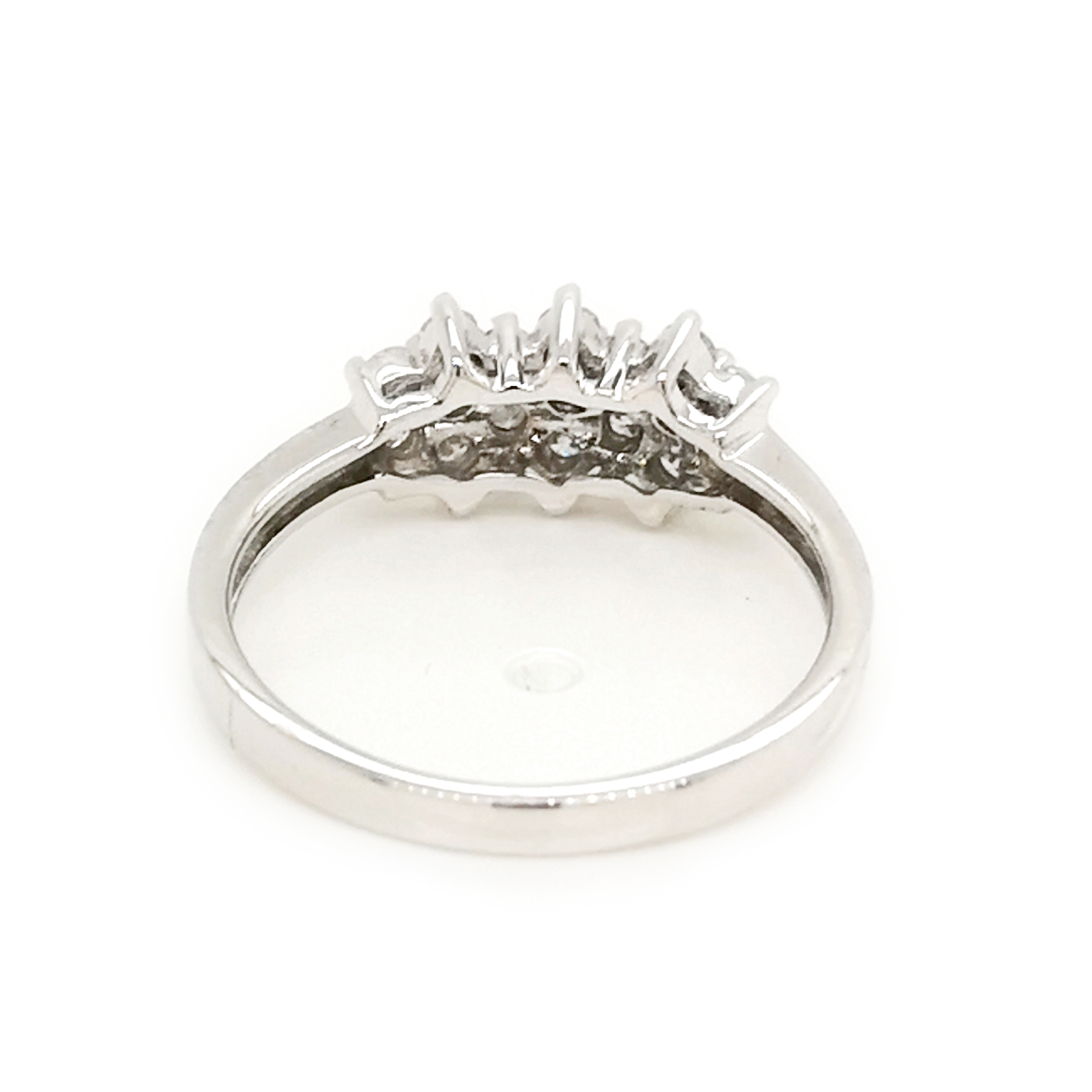 18K White Gold Diamond Ring - ValueMax Jewellery
